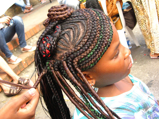 VIDEO: Colombian Hair Braiding: Messages Of Freedom In Hairstyles | Neo ...