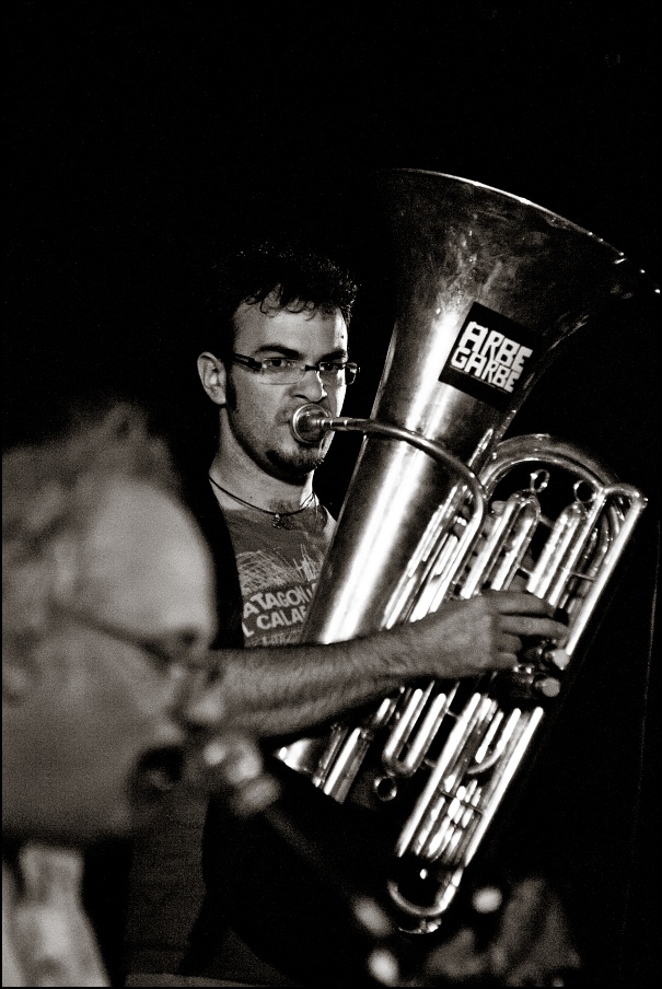 IztokX's - noisy black'n'white music: Arbe Garbe & Eugene Chadbourne ...