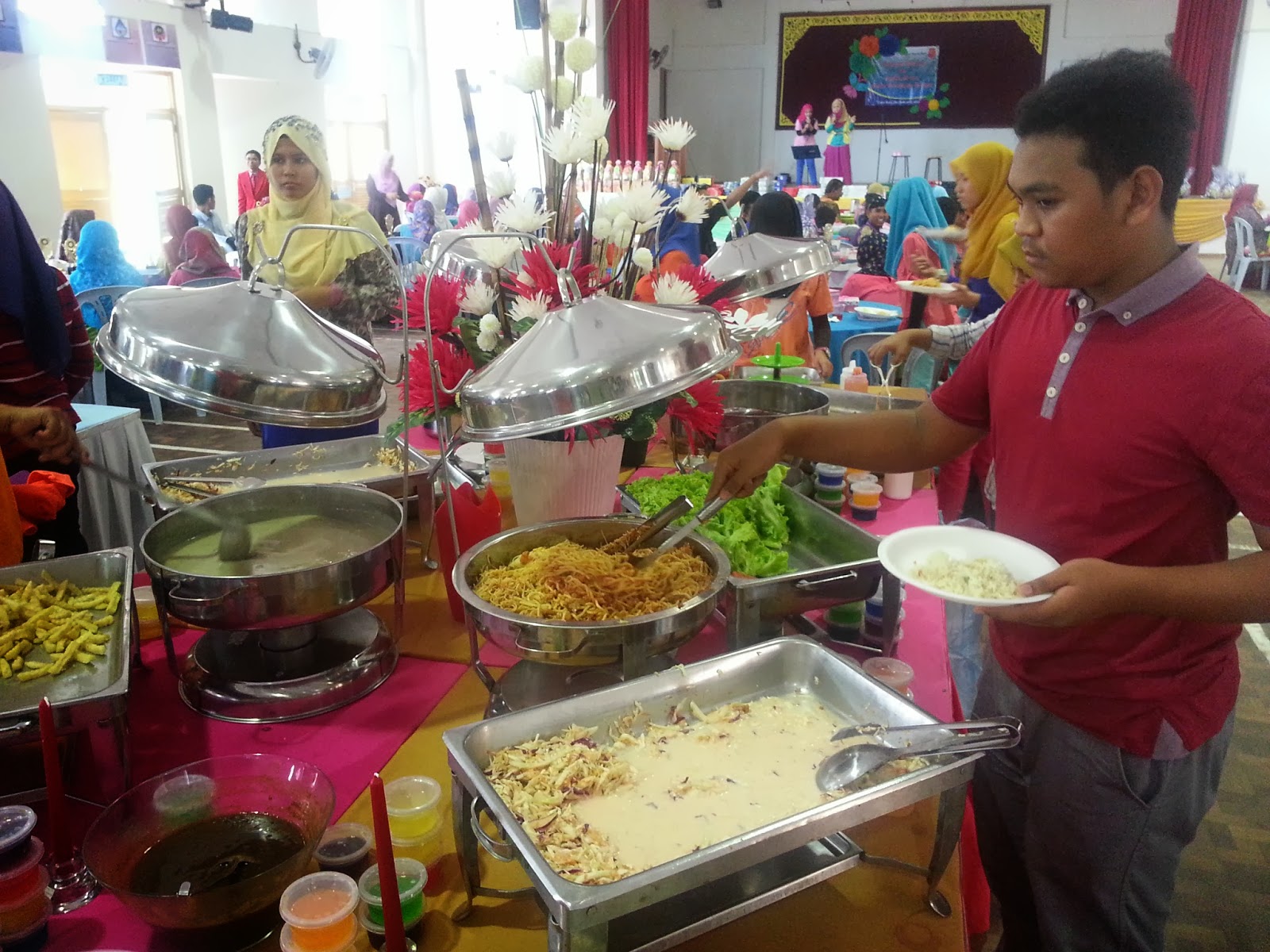 Nurrin's Catering Services: Majlis keramaian di Sekolah Menengah Puncak ...