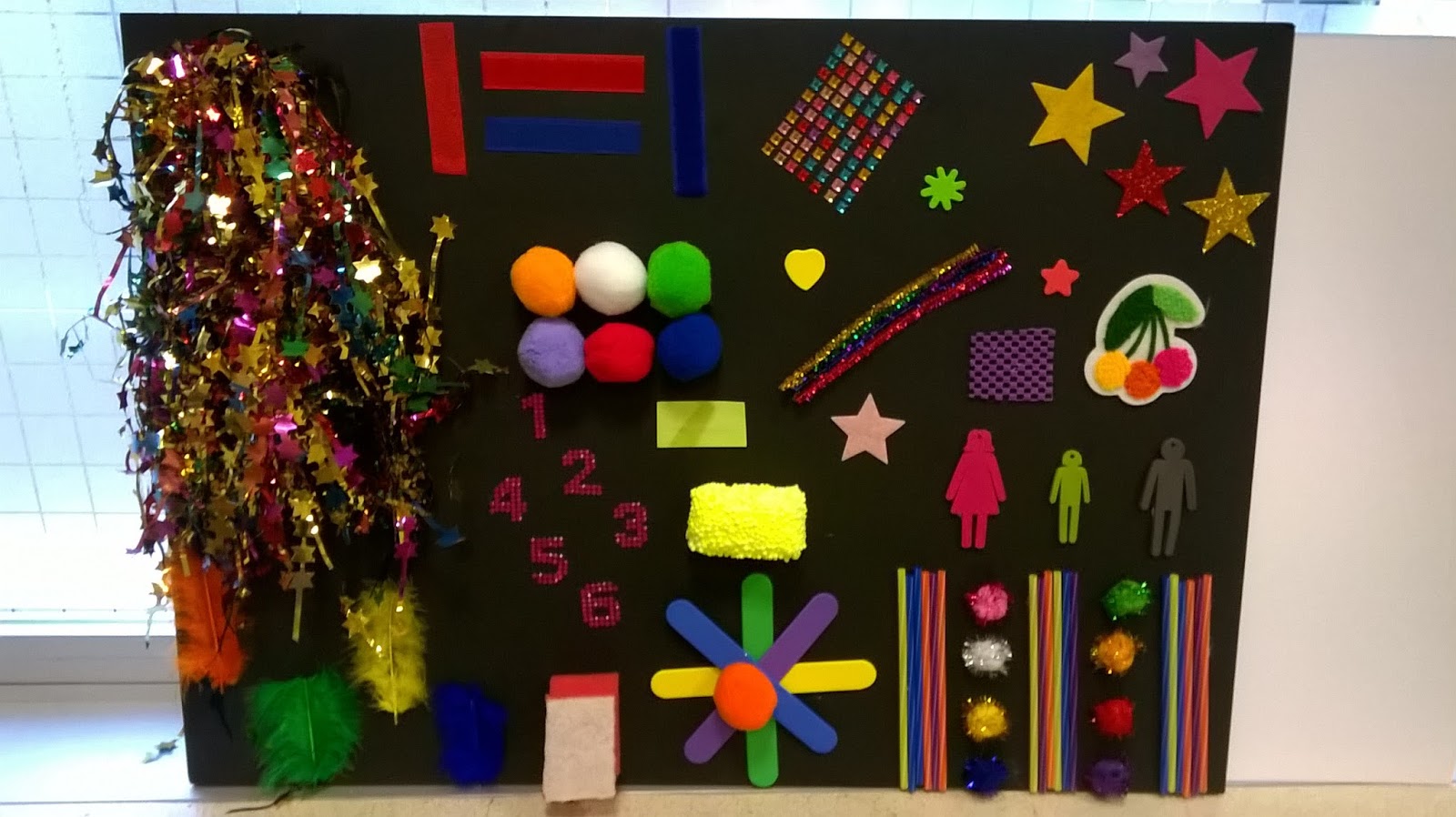 AULA ESPECIALIZADA EN TEA: TRABAJANDO CON NUESTRO PANEL SENSORIAL