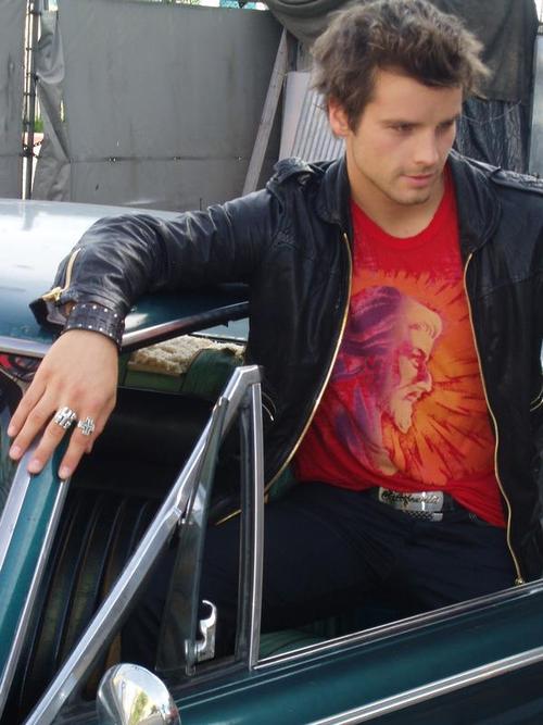 NOTICIAS Y EFEMERIDES MUSICALES Y DEL CINE: PATRICK NUO, UN 31 DE ...