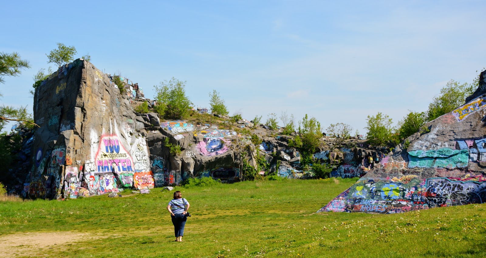 Quincy Quarries Reservation - A Multi-Colored, Open-Air Museum of Sorts!