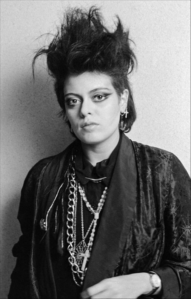 80's Dark Portraits: Striking Photos From Rome’s ‘Dark Movement’ Scene ...