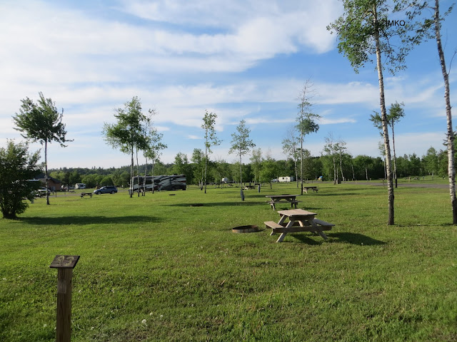 Bob and Linda's RV Travels: Country Village RV Park