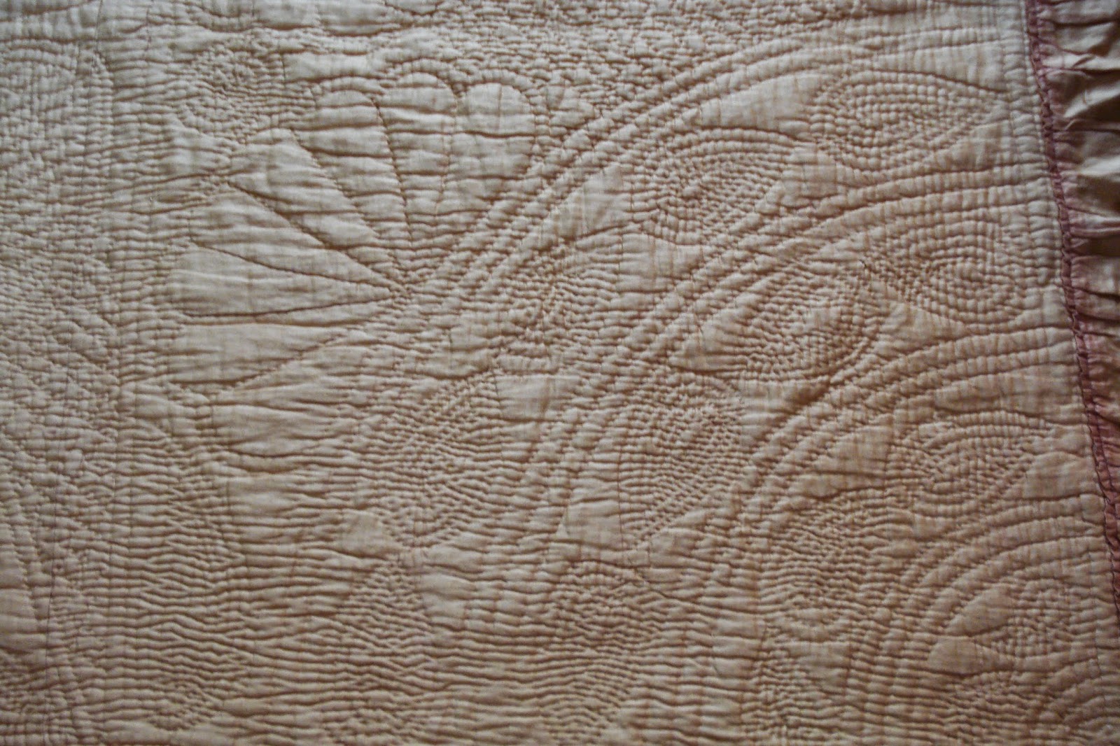 Welsh Quilts: Welsh Quilt with Unusual Quilting Patterns