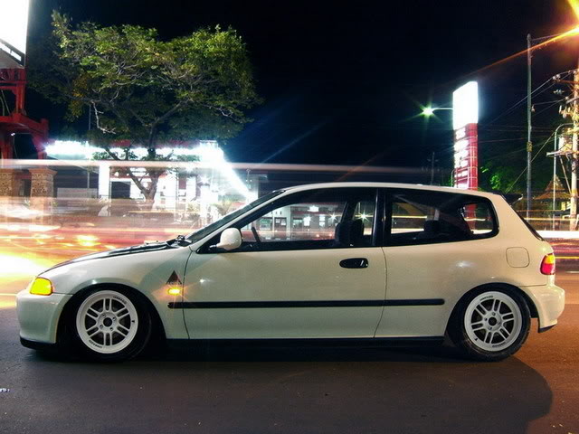 KELEBIHAN DAN KEKURANGAN HONDA CIVIC ESTILO | Info Dunia Otomotif