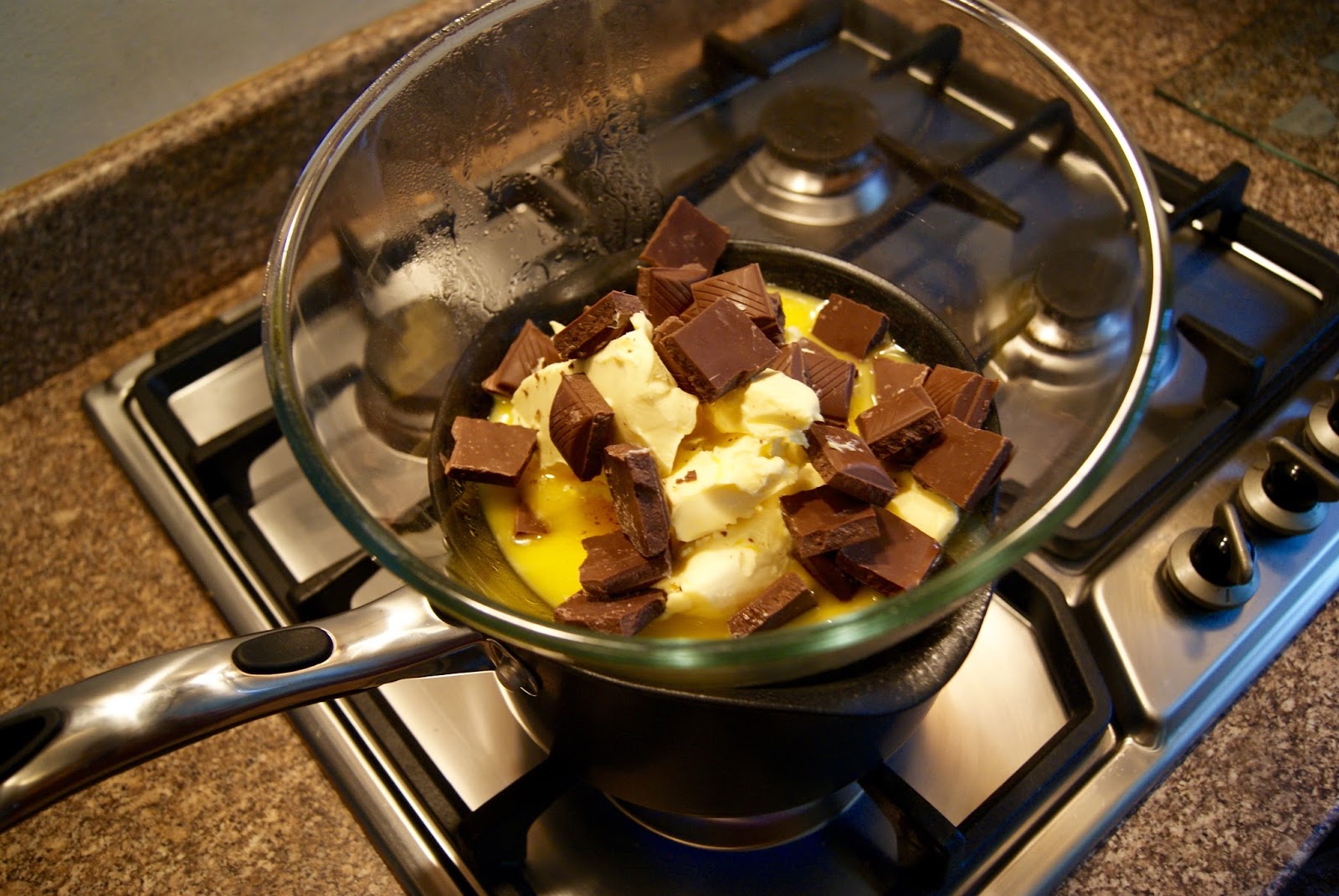 MISSFLOSSYxo: Super Easy Australian Crunch Recipe