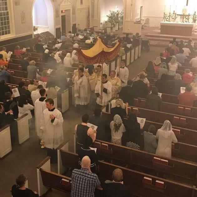 RORATE CÆLI: You Report: First TLM since Vatican II in Connecticut church