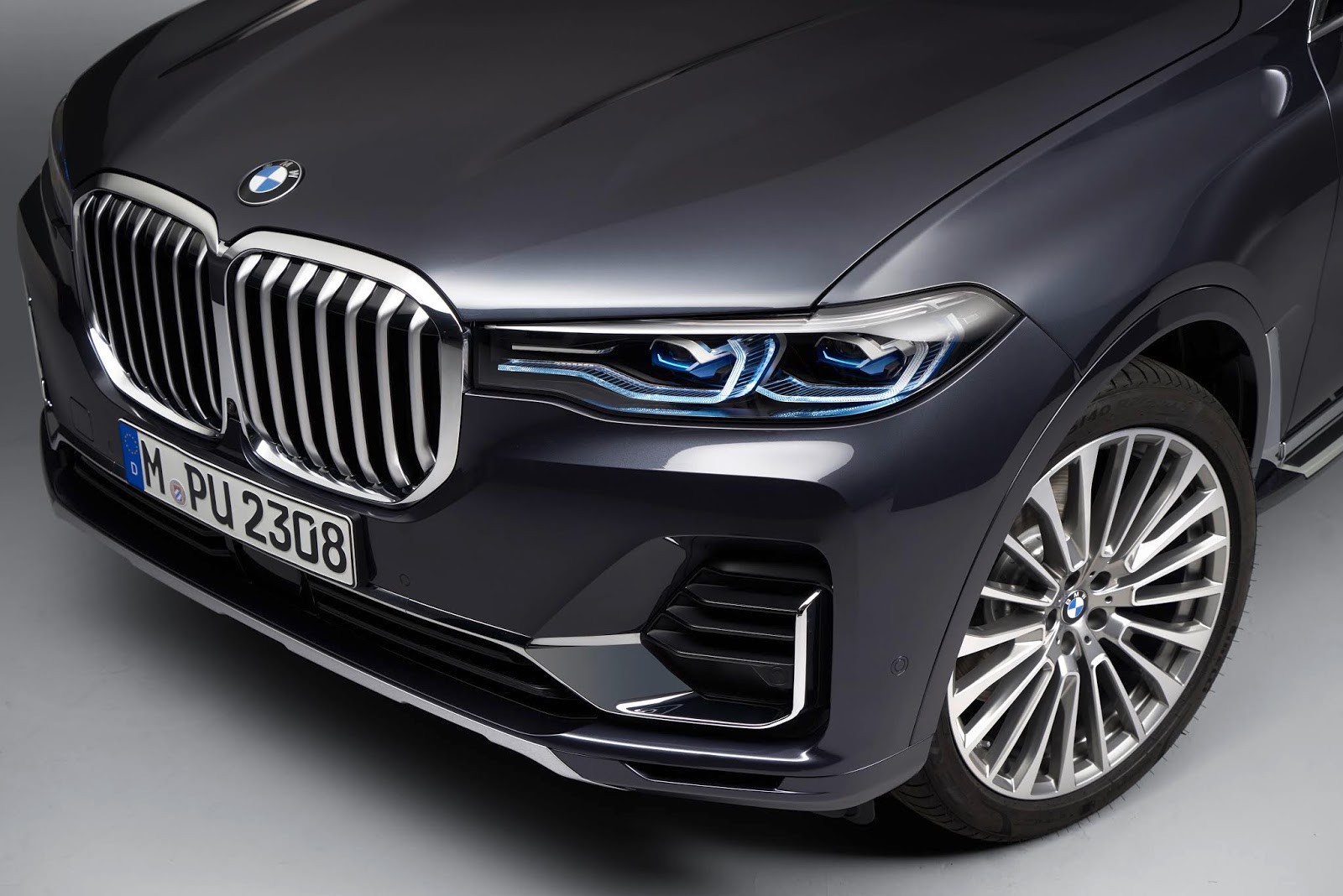 BLOG DO JORNALISTA ARNALDO MOREIRA: O primeiro e único BMW X7. O maior ...