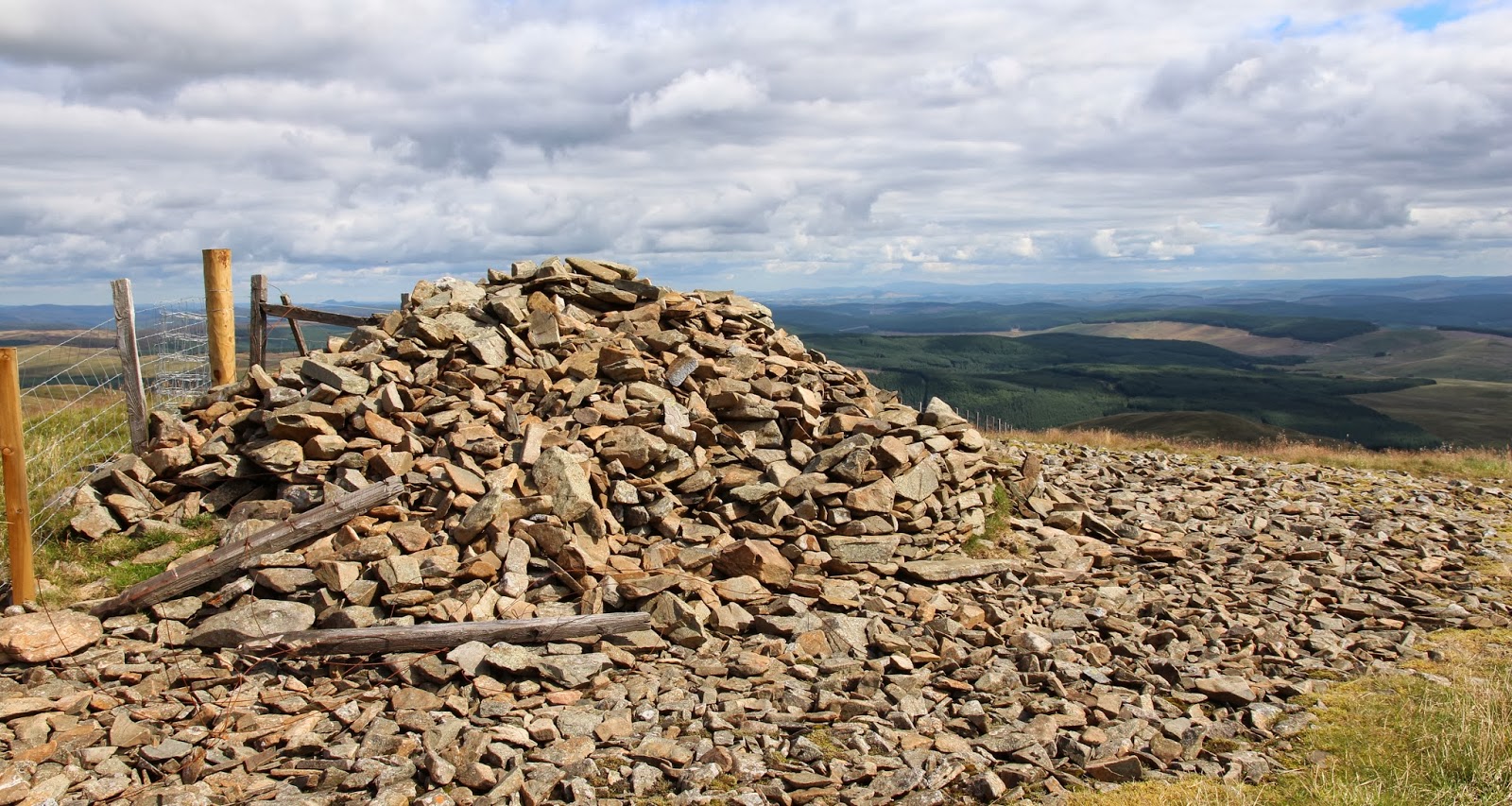 Neil's Hillwalking Exploits: Ettrick Pen and Capel Fell