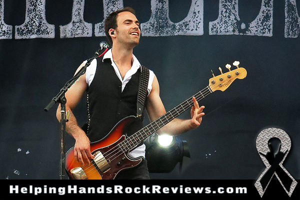 Helping Hands Rock Reviews: Concert Photos: Halestorm Performing at ...