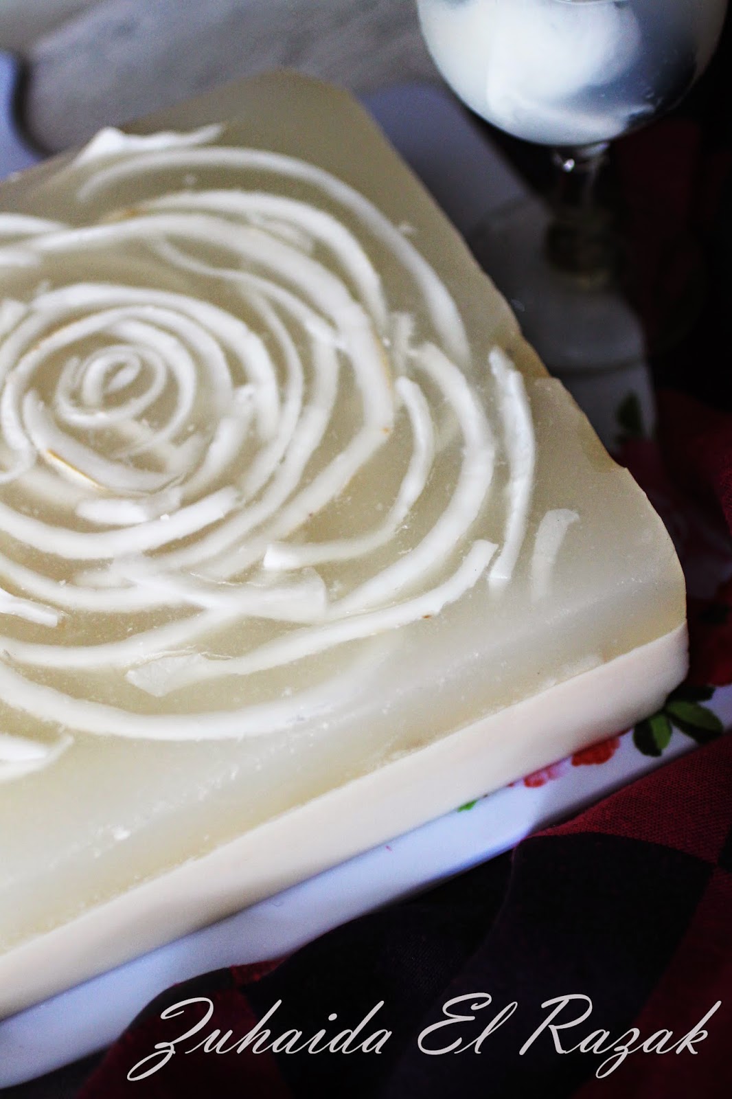 AGAR-AGAR KELAPA MUDA BERLAPIS SANTAN | AIR TANGAN ZUHAIDA