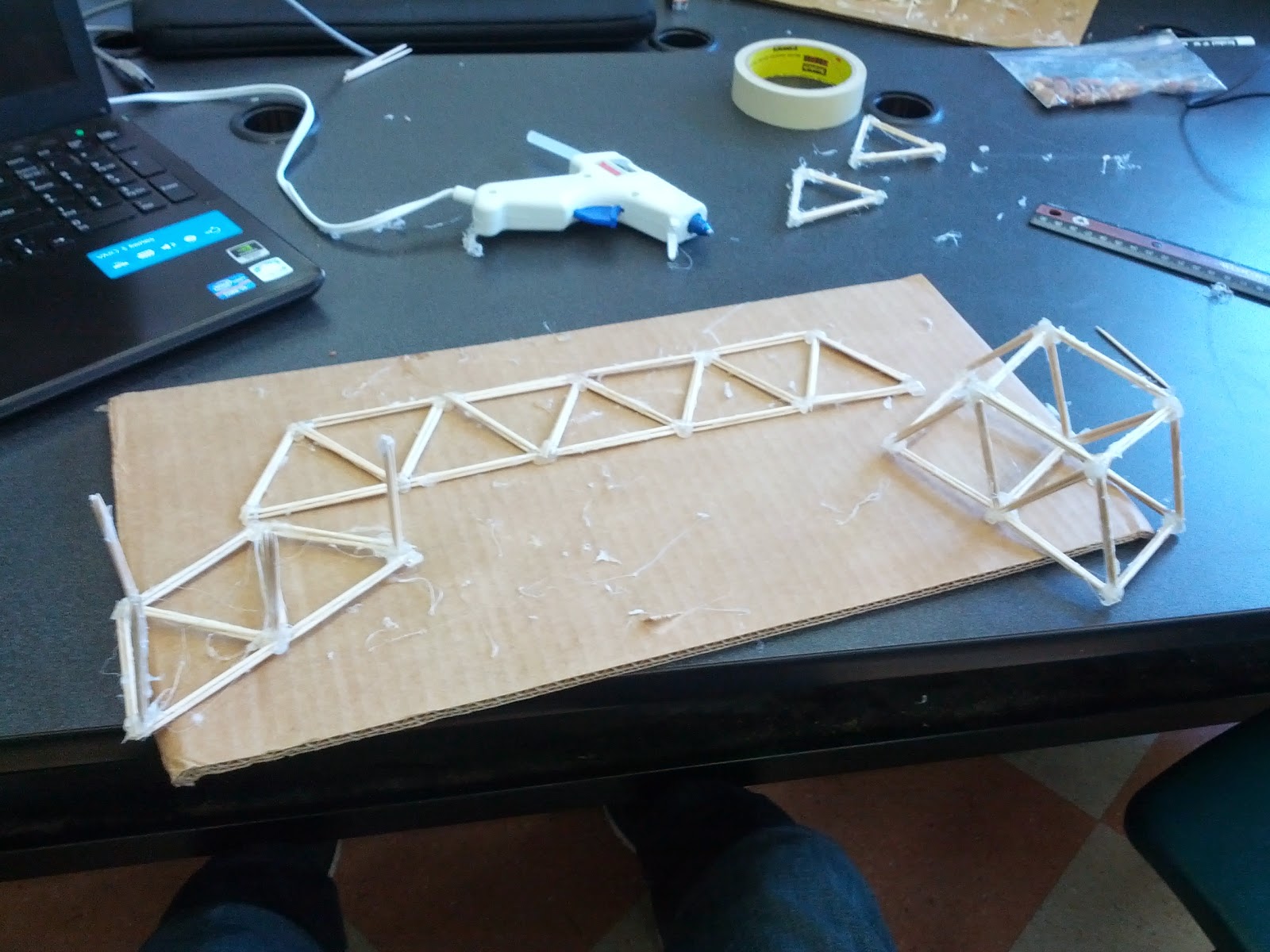Engineering Portfolio 2013: Toothpick bridge challenge