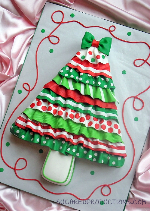 SugarEd Lagniappe: Ruffled Christmas Tree cake