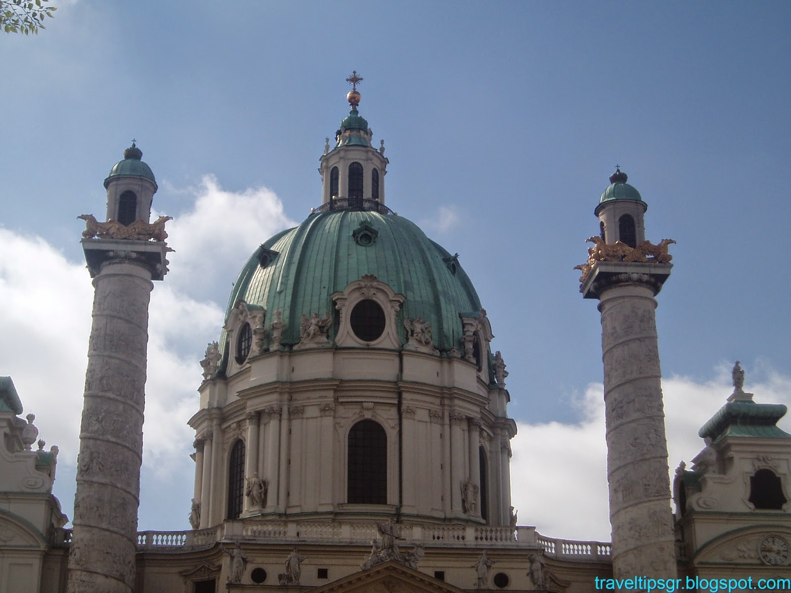 Travel Tips: Karlskirche: Η εντυπωσιακή εκκλησία της Βιέννης