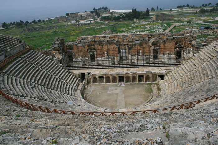 Paradise Life Travel: Colosseum and amphitheatre of the world