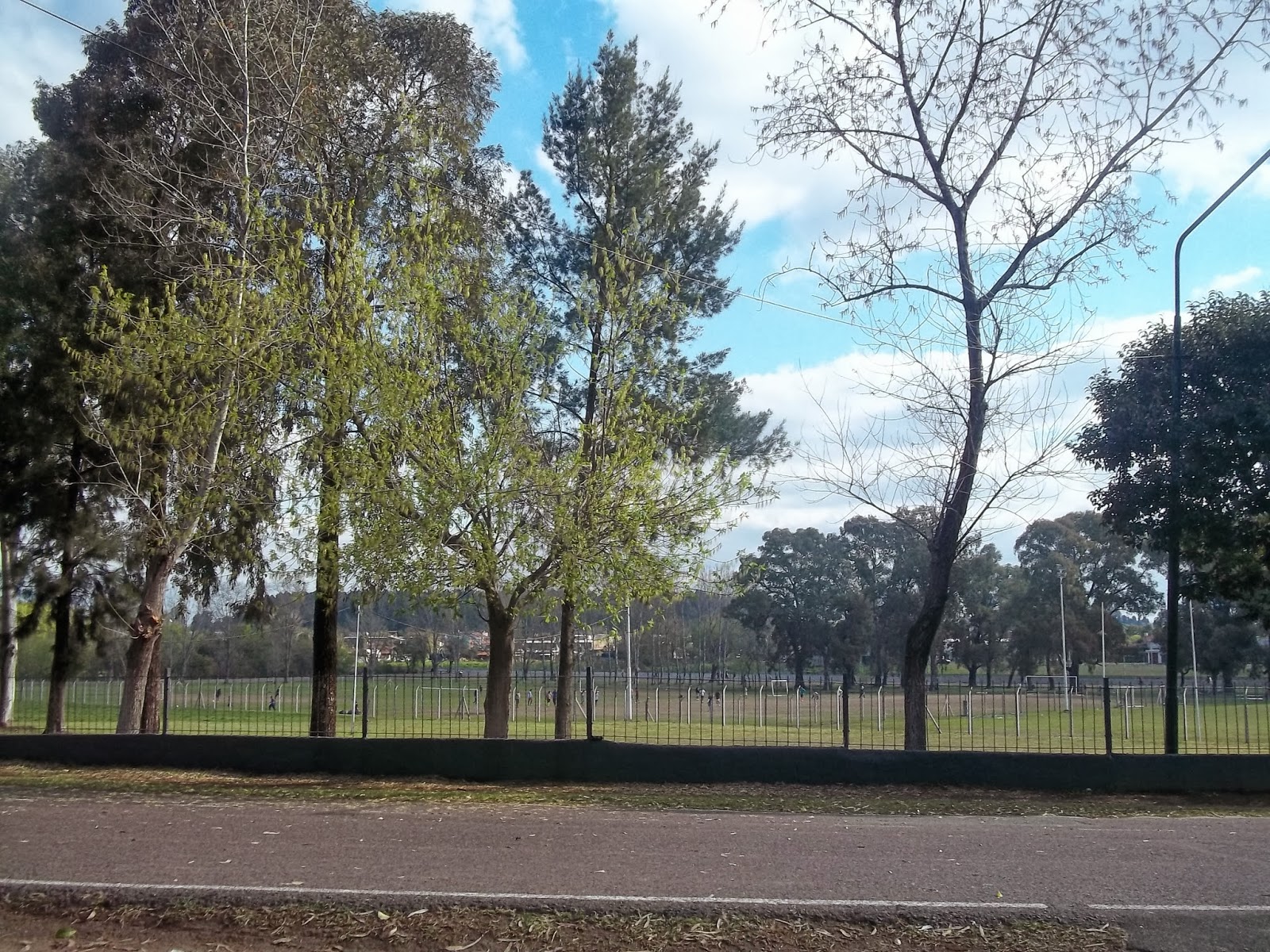 COSAS VARIAS: el parque baron o el parque municipal eva peron (lomas de ...