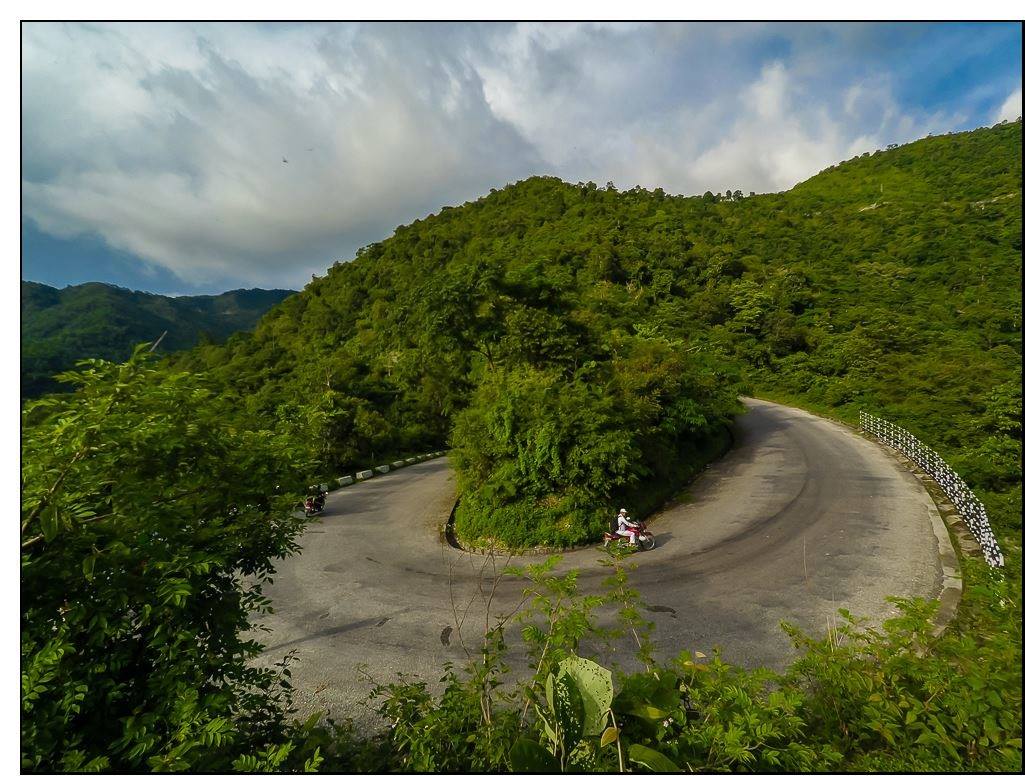 Dharan-Dhankuta Road.. - Nepal 8th Wonder of the World