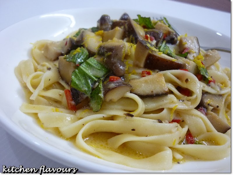 kitchen flavours: Pasta with Mushroom