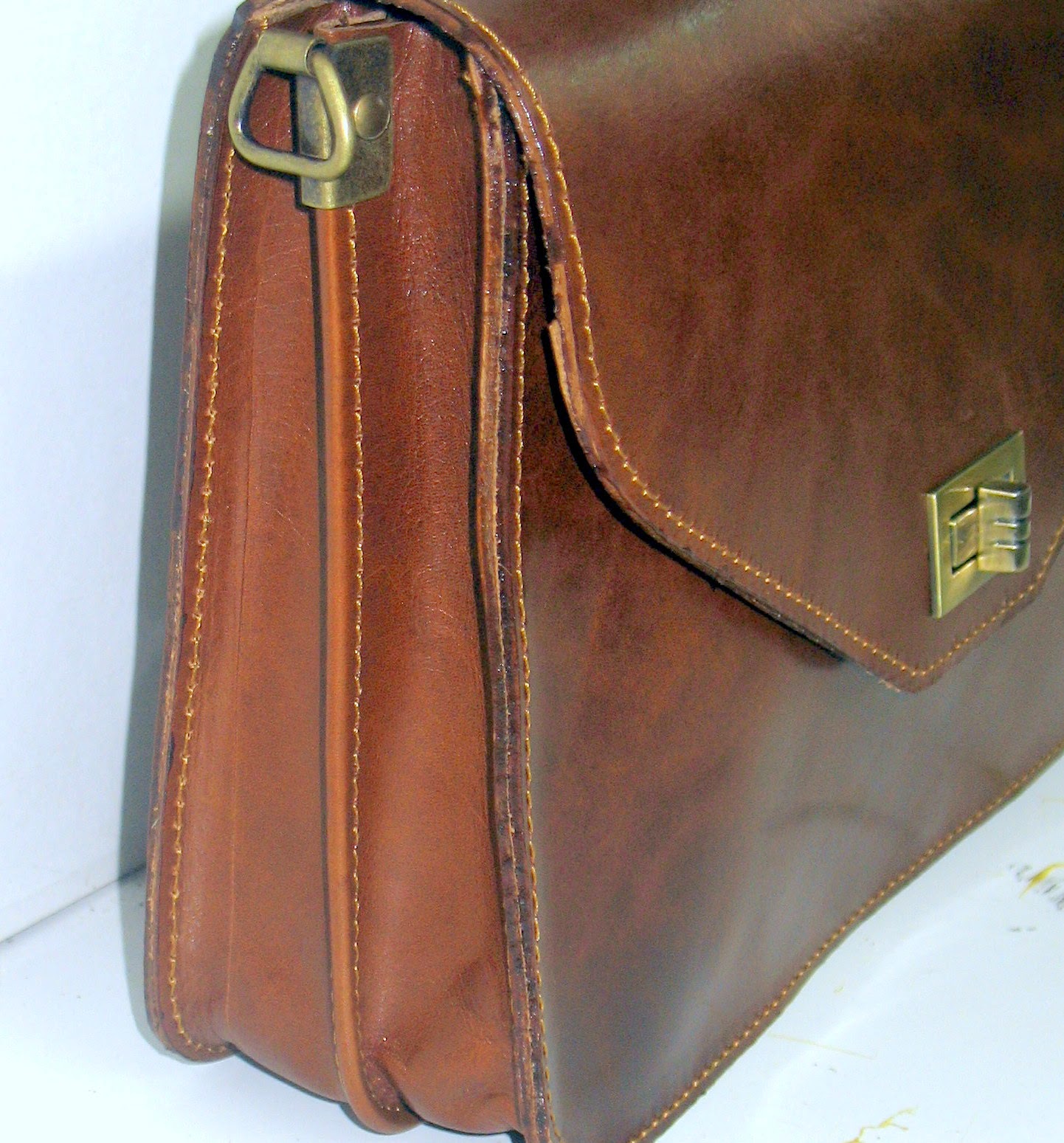 ΒΙΟΤΕΧΝΙΑ ΔΕΡΜΑΤΙΝΩΝ ΕΙΔΩΝ ( ΒΑΚΕΤΑ)