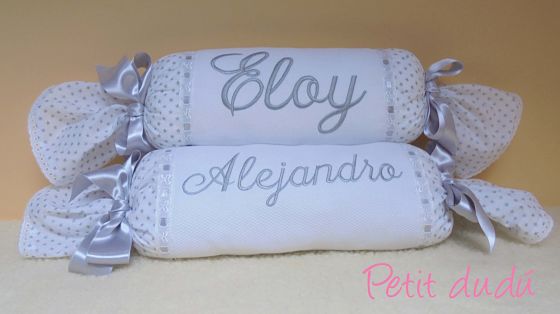 PetitDudu, ropa, sacos y complementos de bebé: RULOS BORDADOS
