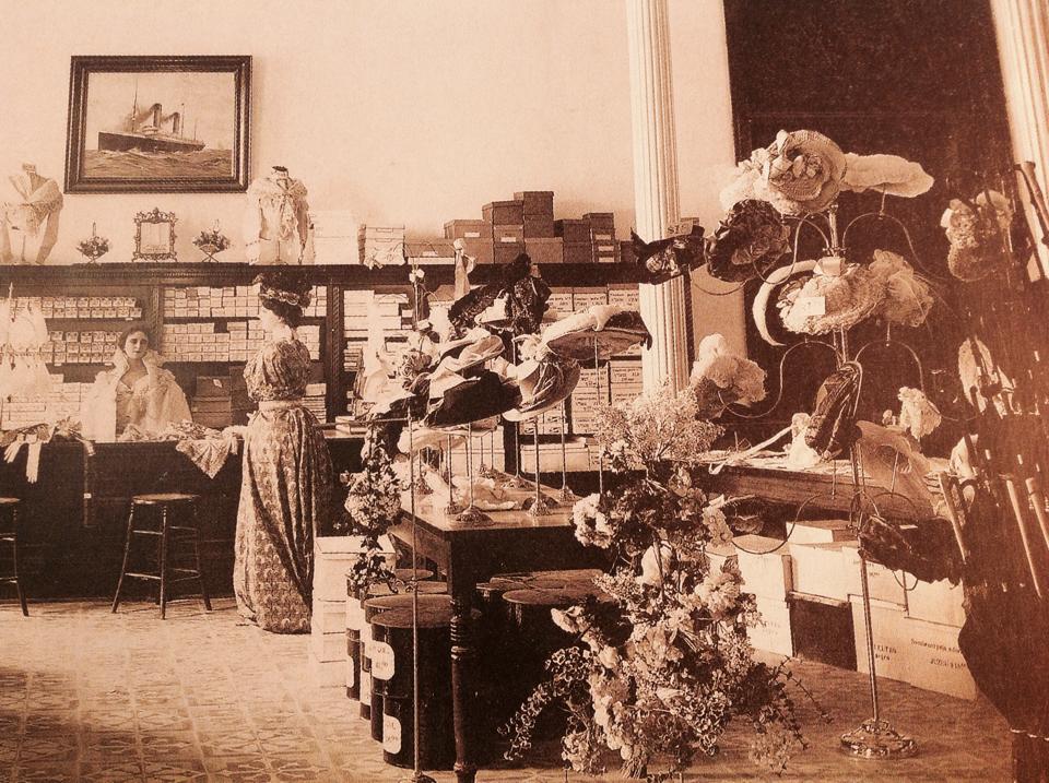 Leoncillo Sabino: Los primeros vecinos de Monterrey, Construyendo una ...