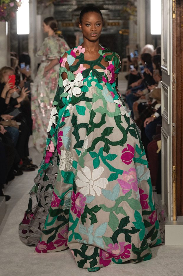 Valentino - Spring Summer 2019 ~ Mad Moda