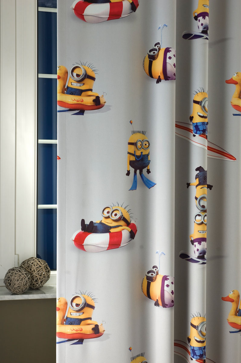 Perdele si draperii pentru copii