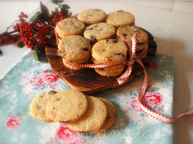 Pametas, dulces creaciones: GALLETAS de ARANDANOS Y NUECES