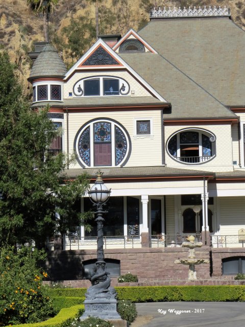 THE VIEW FROM MY CAMERA: The Piru Mansion (aka: Newhall Mansion) - Piru, CA