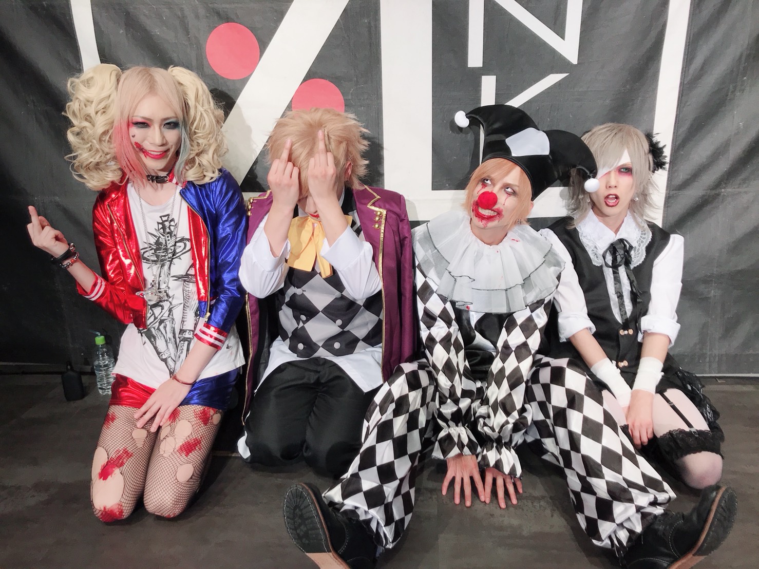 write all the things: Vkei cosplay, when they suit with costume