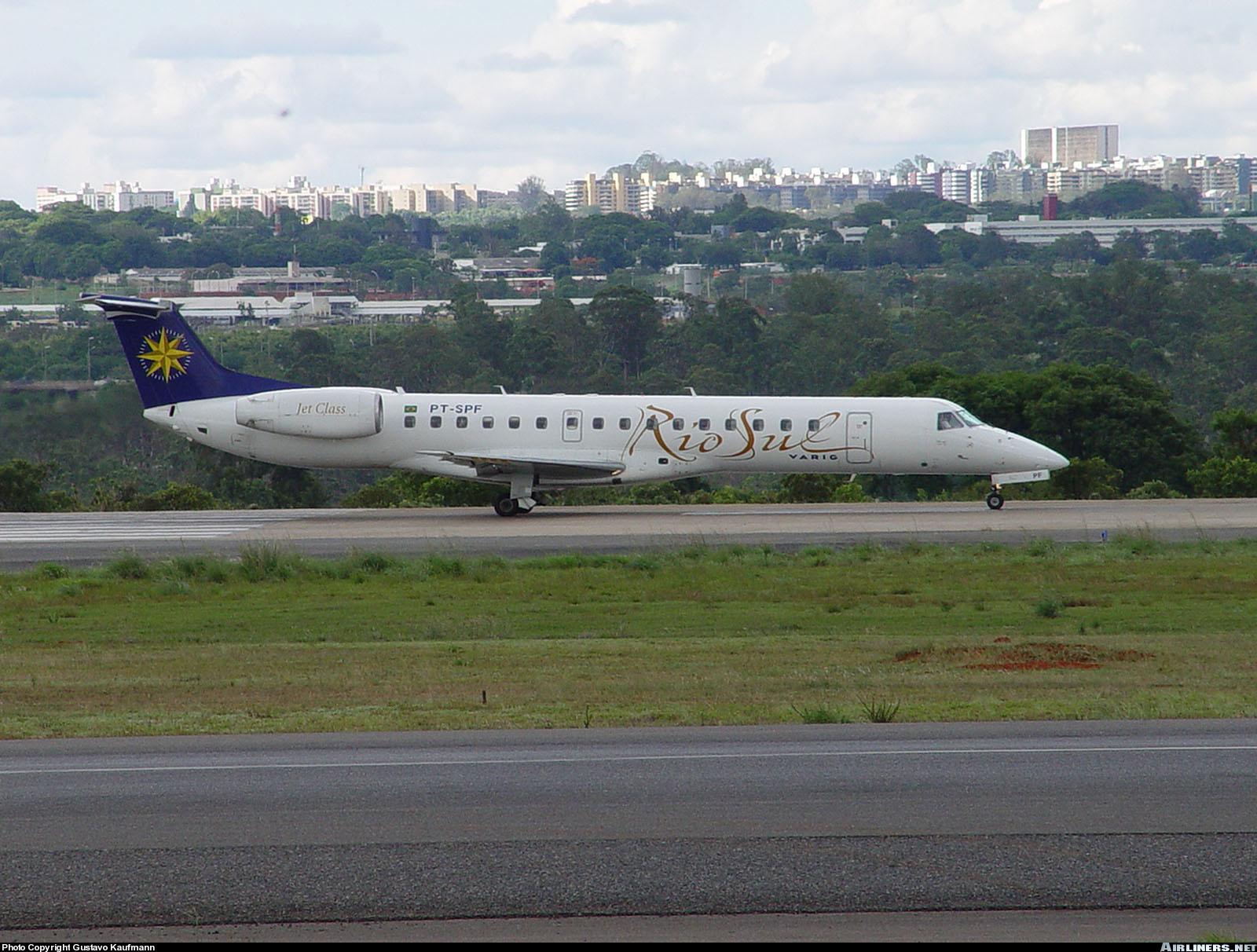 VARIG CRUZEIRIO DO SUL RIO-SUL: AVIÃO EMBRAER EMB-145RJ AMAZONAS (PT ...