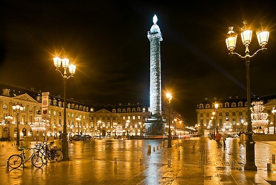 The Domestic Curator: Travel Tuesday: The City Of Lights Ultimate Night ...