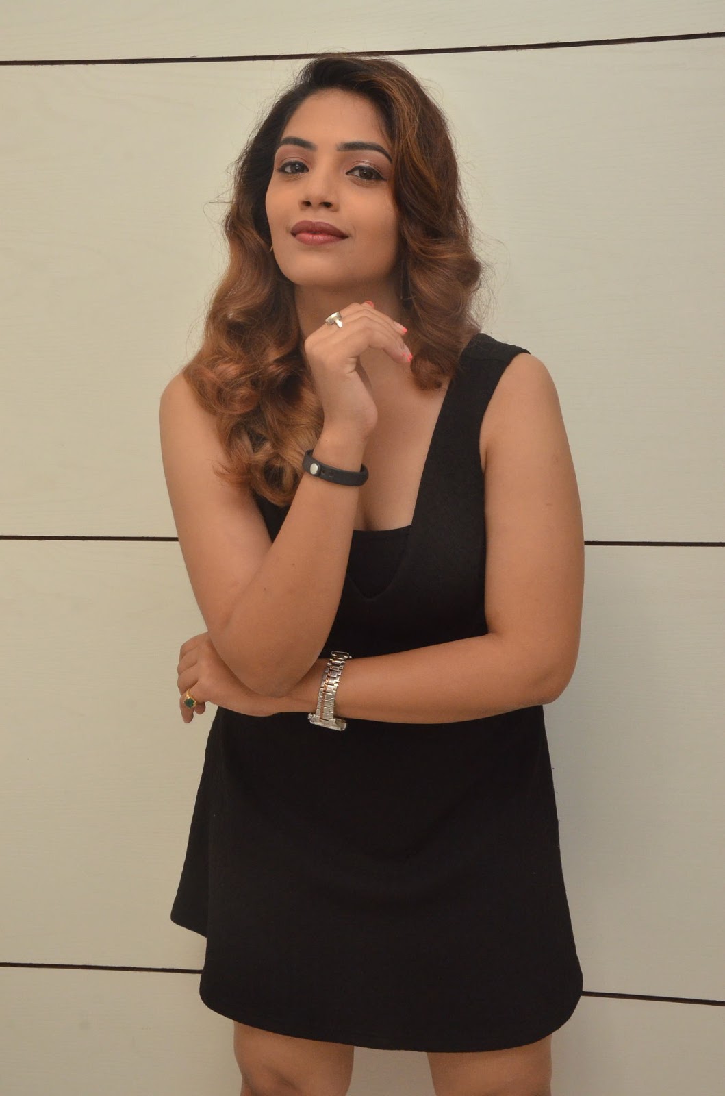 Anamika Tollywood Model Photoshoot HD | thunder