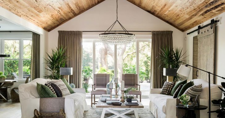 An eclectic country house on the shore of a lake in Georgia