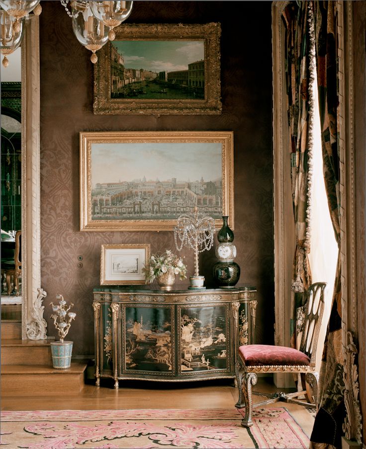 Eye For Design: Decorating With Damask........An Old World Classic Is ...