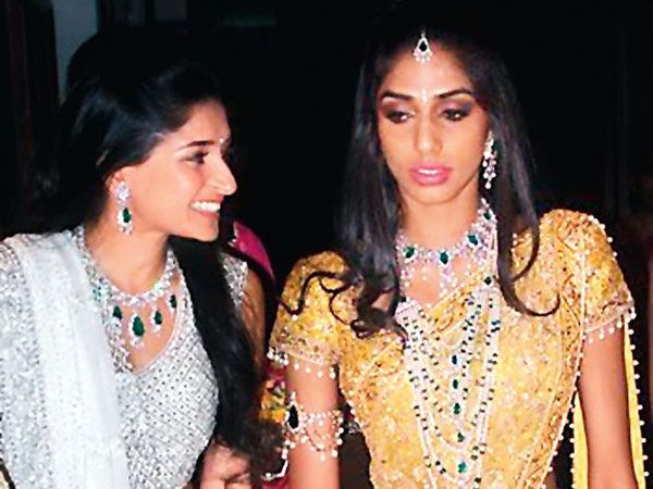 The USA Newz-456: Mallika Reddy Wedding