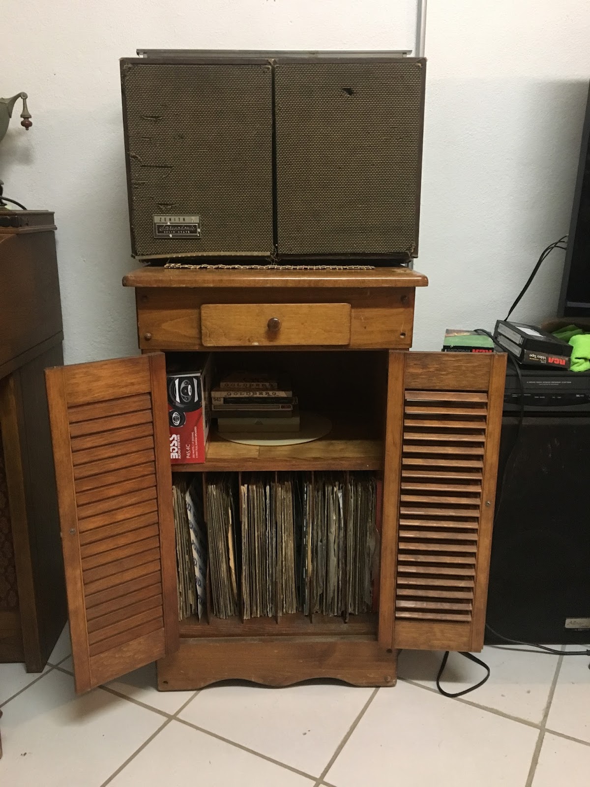 Colecciones: Zenith Stereophonic Solid State 1967 Model X 560W-1