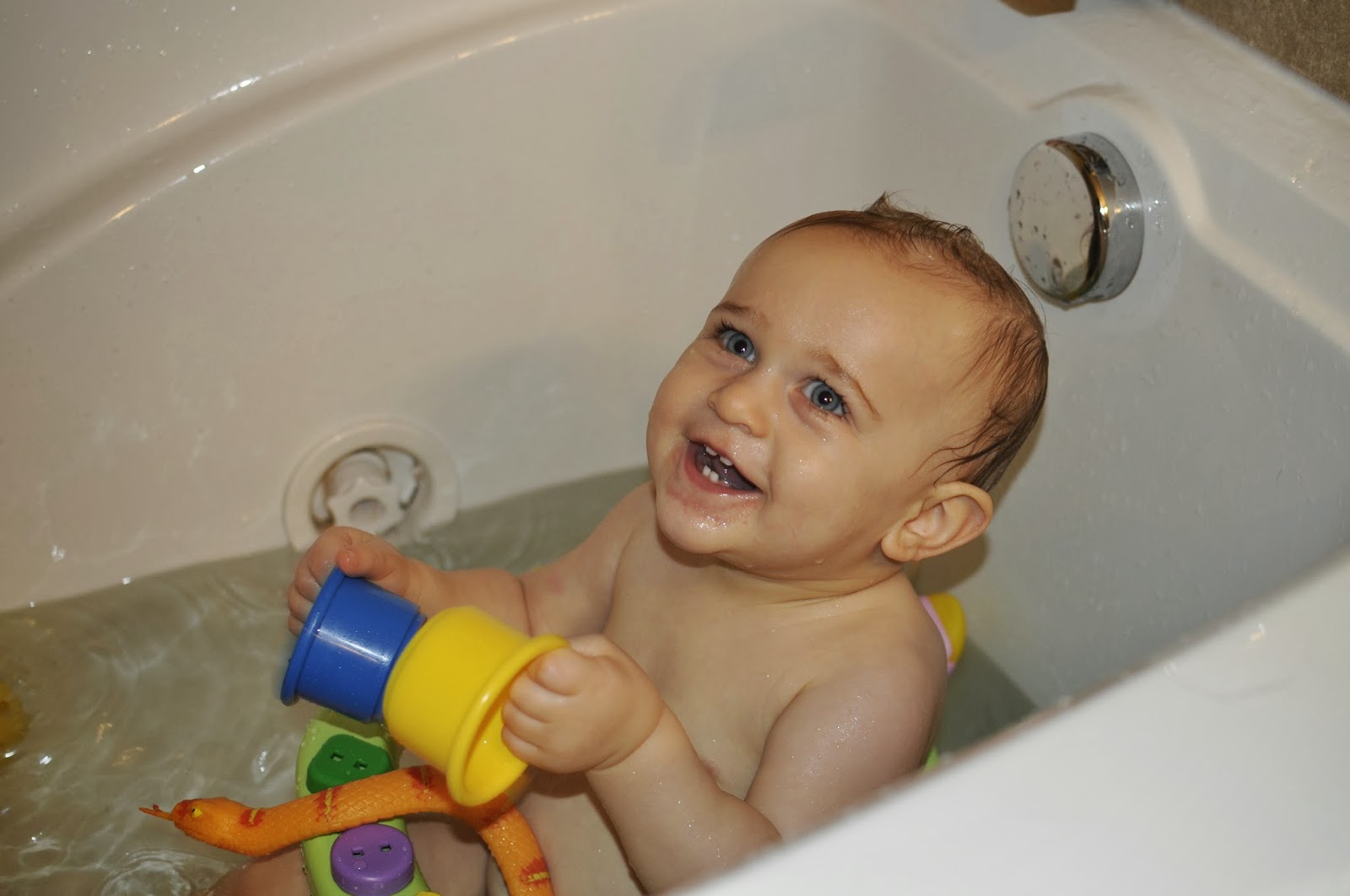 The Prelog's: Silly Bath Time!