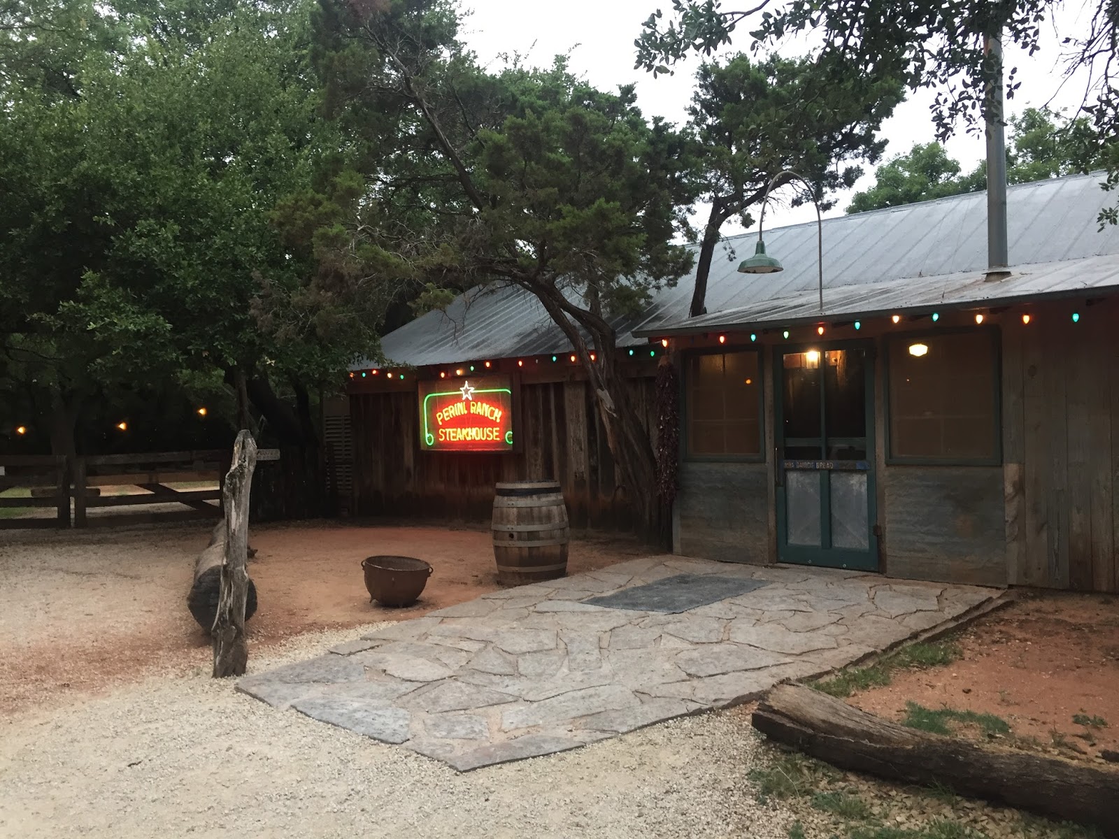 Edible Abilene: Perini Ranch Steakhouse--A "Texas" Eating Experience