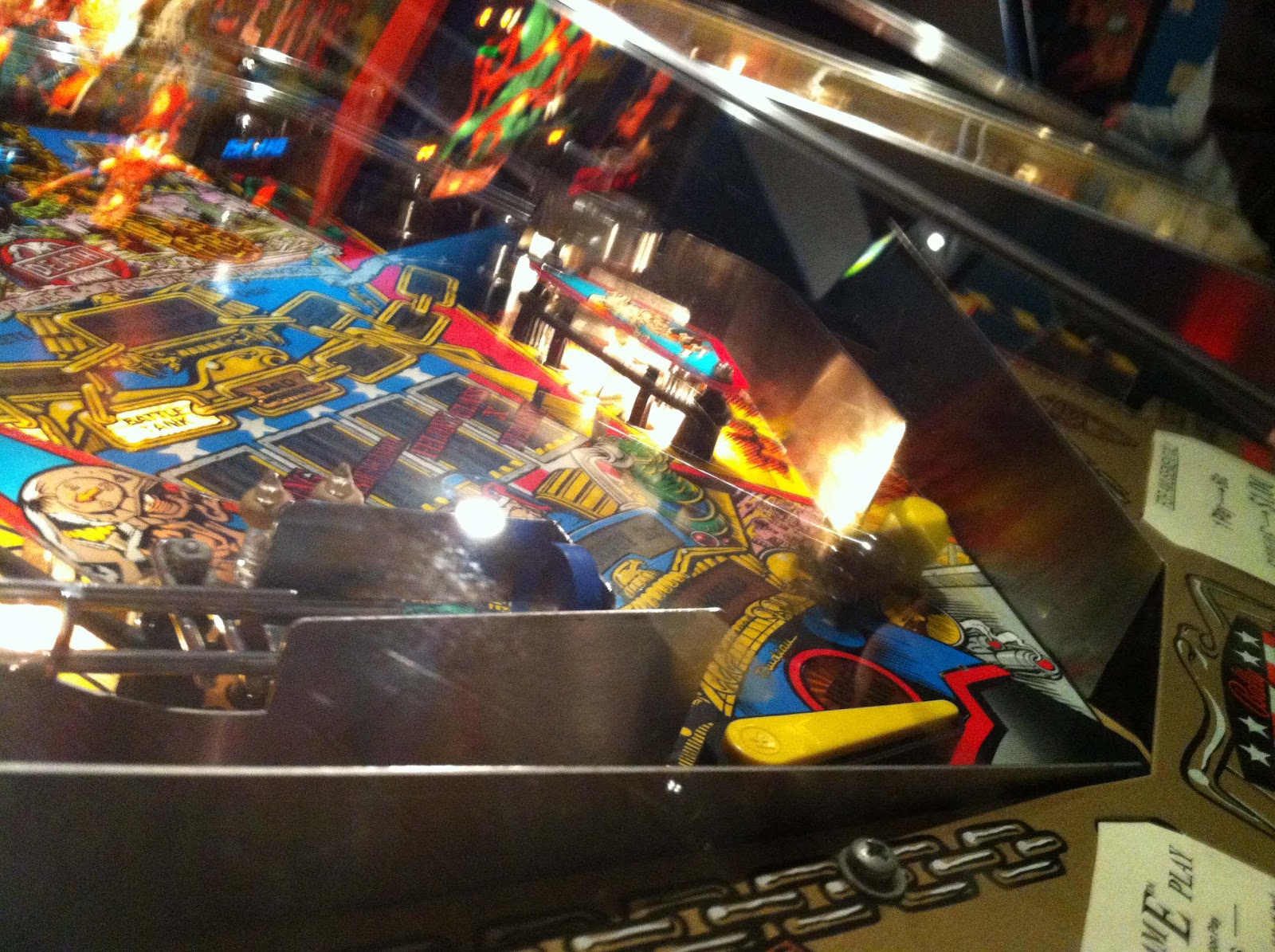 Bright Lights Bumper City: Toronto Pinball Blog: DROKK IT! JUDGE DREDD ...