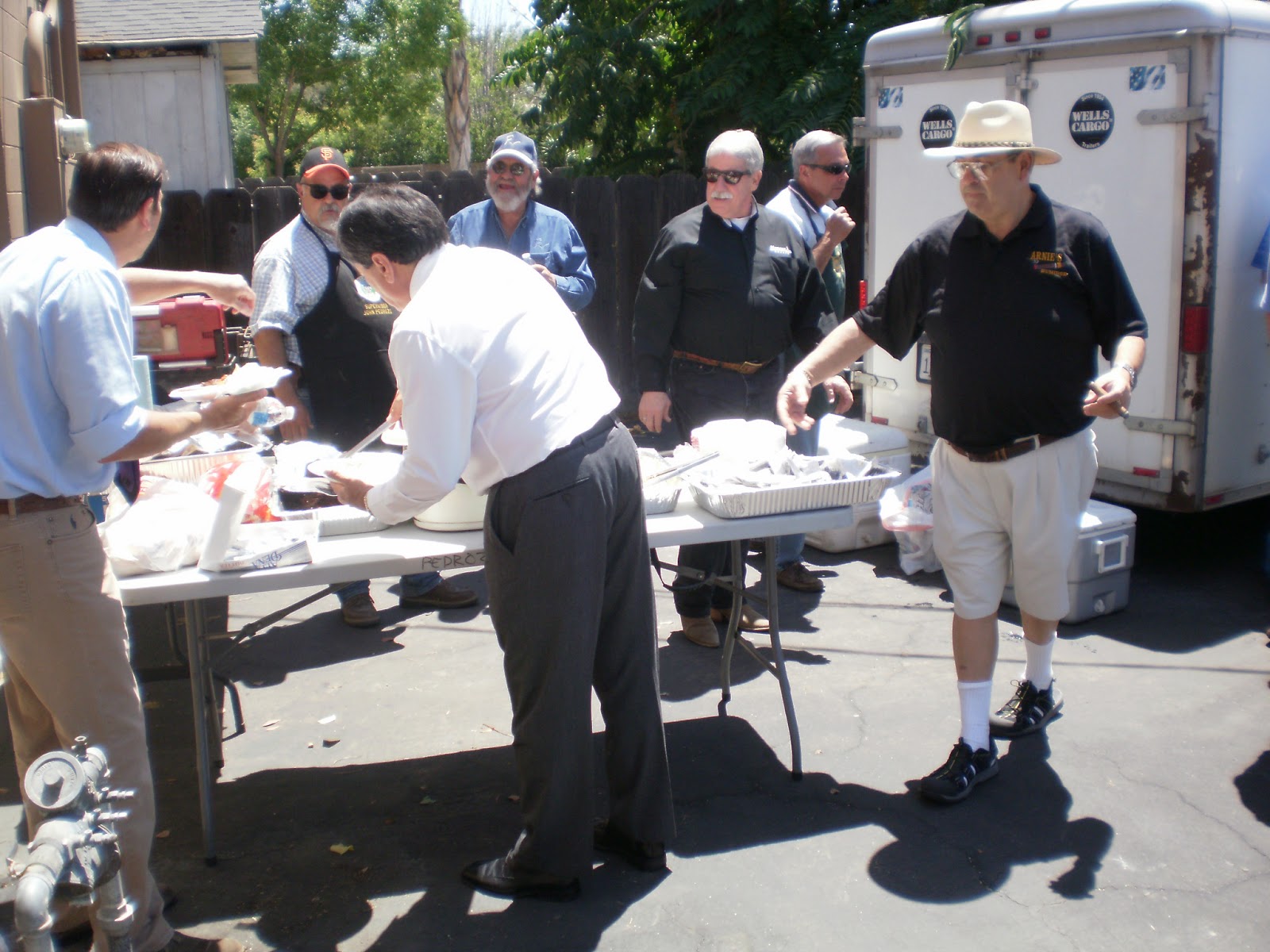 Arnie's Humidor & Cigar Lounge: PAST EVENTS