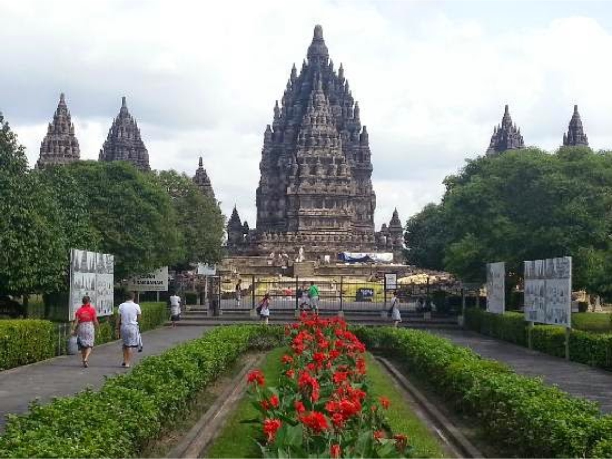 Prambanan, Candi Tercantik dan Mempesona ~ wikijogja.ID