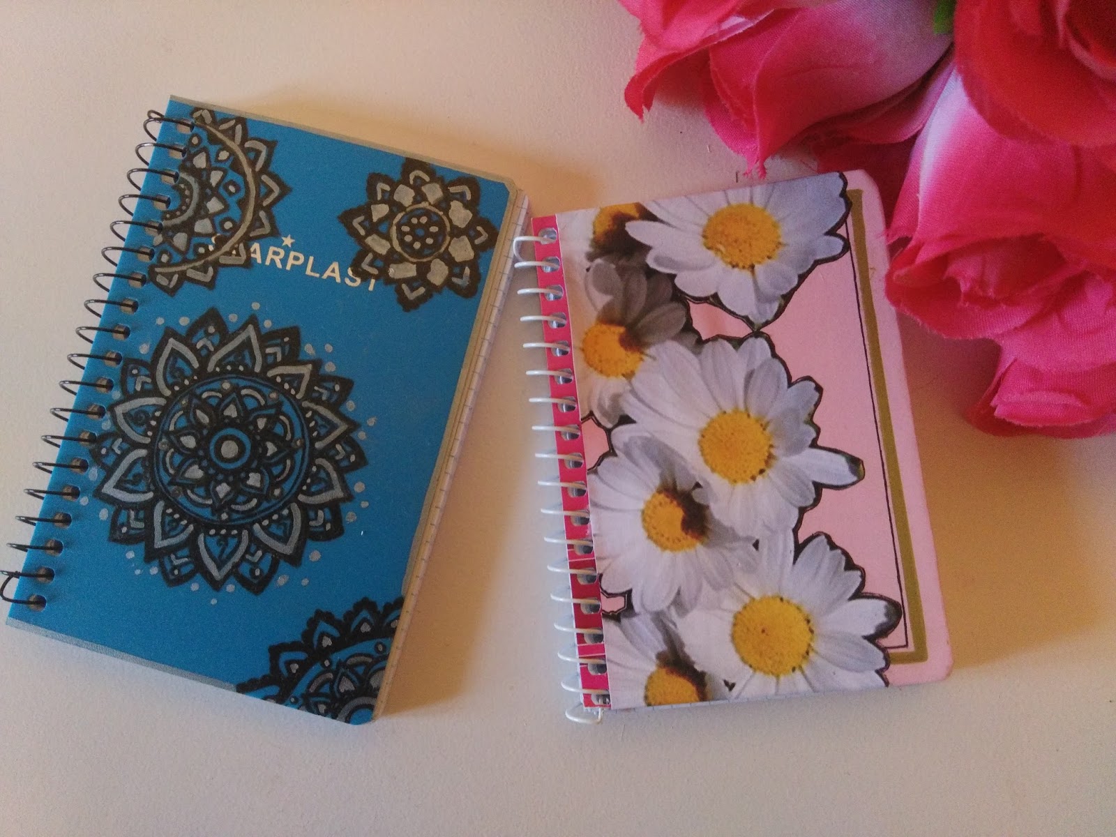 DIY & CHIC: BACK TO SCHOOL: 2 Diy libretas