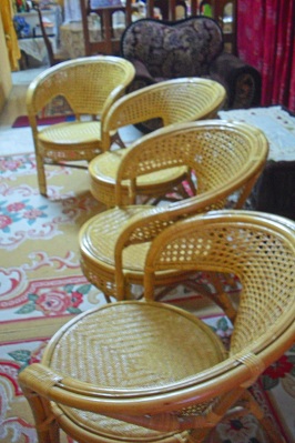 Pasar Tani Kraf: KERUSI ROTAN ELEGANT