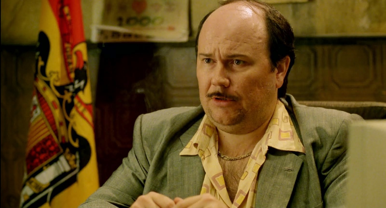 Re-visionando: Torrente 2: Misión en Marbella (2001) ~ Fotograma y al fondo