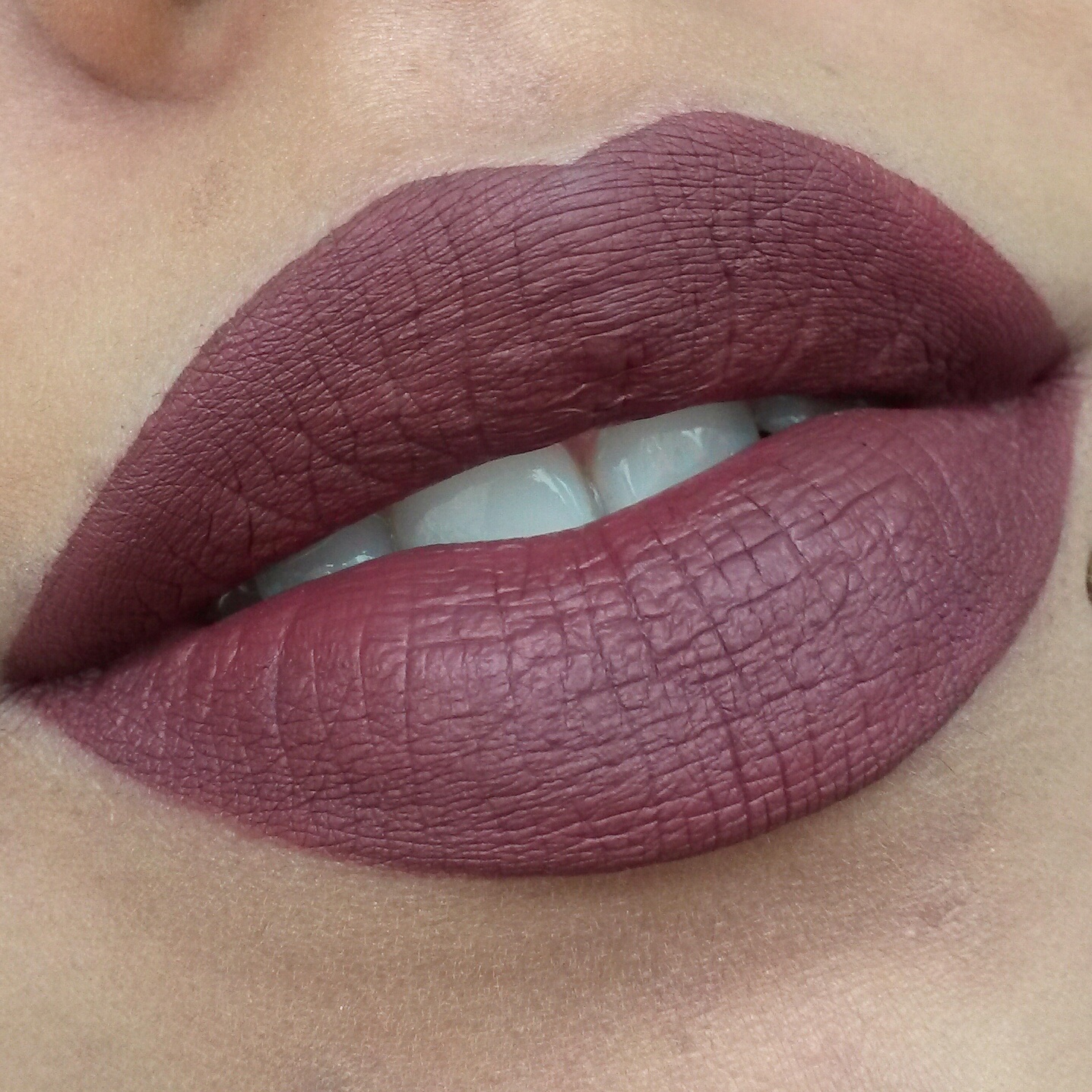 poutnshout: Cryptic cosmetics liquid matte lipstick- review and swatches