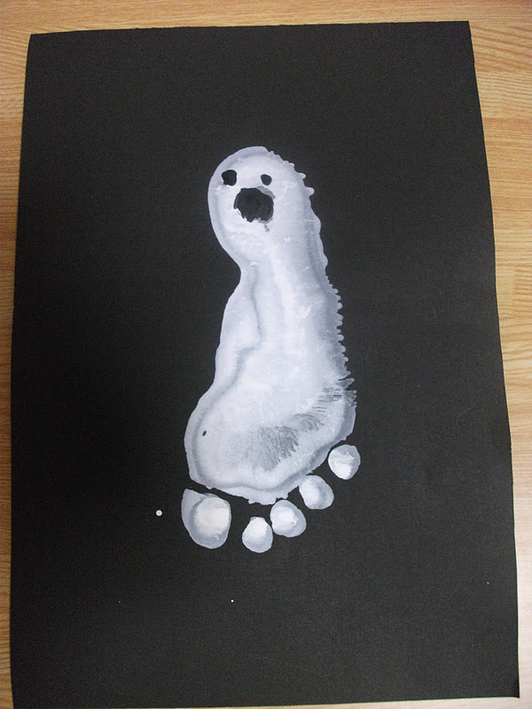 Halloween Ghost Footprints Craft | Preschool Crafts for Kids