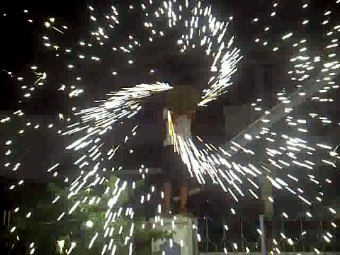 Pyro Sun Fireworks - kembang api show dan special effects specialist