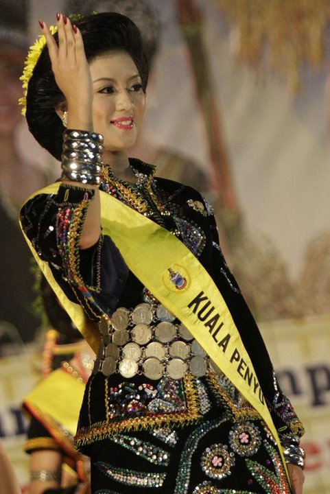 sabahan traditional costume